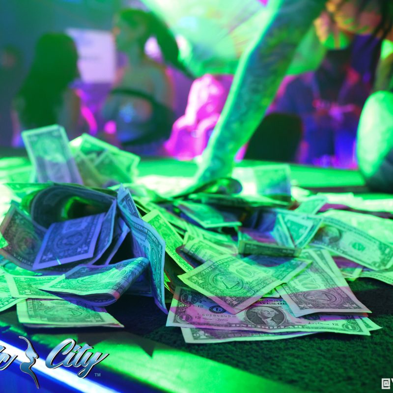 Pictures - Magic City